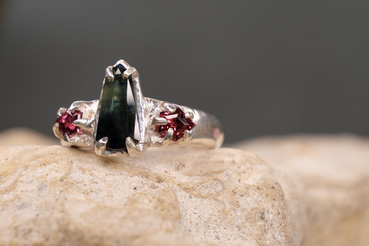 vampire ring – Home of Nativis